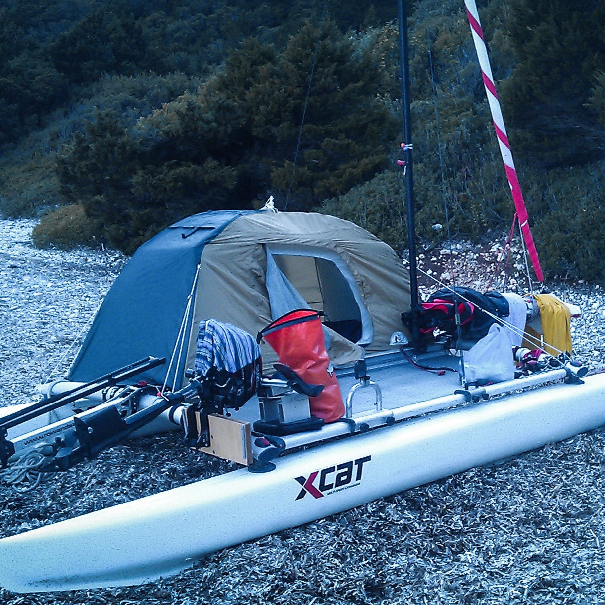 XCAT Sail Mobile sailing catamaran Boat weight only 75 kg